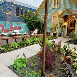 CUBA CUBA CAFE & BAR - Updated October 2025 - 651 Photos & 1005 Reviews ...