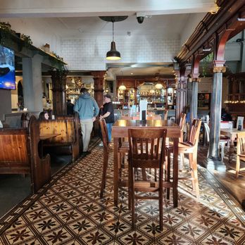 DOVEDALE TOWERS - Updated May 2025 - 60 Penny Lane, Liverpool ...