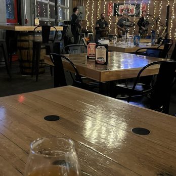 ALMOST FAMOUS BREWING COMPANY - Updated November 2025 - 87 Photos & 19 ...