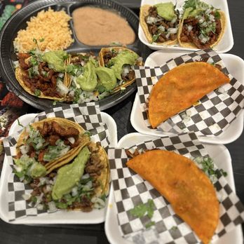 CALI TACOS - Updated October 2025 - 52 Photos & 40 Reviews - 2757 E ...