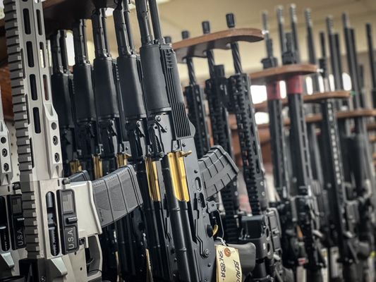 FOWLER GUN ROOM - Updated June 2024 - 88 Photos & 283 Reviews - 358 S ...