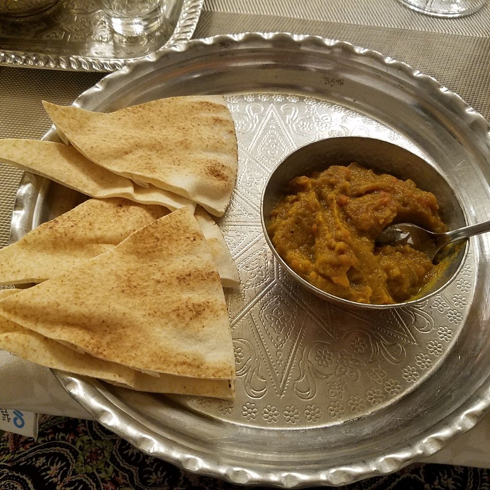 BANOO IM RÖSSLI - Hauptplatz 5, Rapperswil-Jona, St. Gallen ...