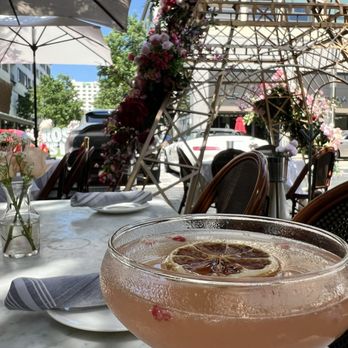 TOULOUSE CAFÉ AND BAR - Updated August 2024 - 1040 Photos & 561 Reviews ...