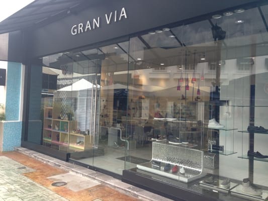 ZAPATERÍA LA GRAN VIA - Shoe Stores - Manzana 52, Cancún, Quintana Roo ...