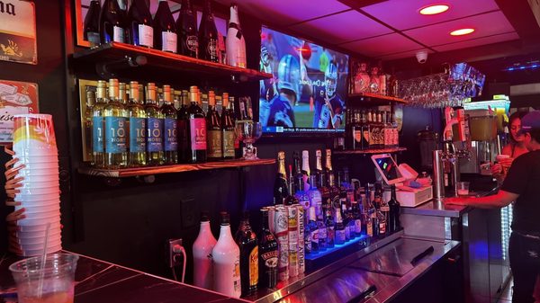 THE OWL LOUNGE - Updated October 2025 - 109 N Kings Ave, Brandon ...