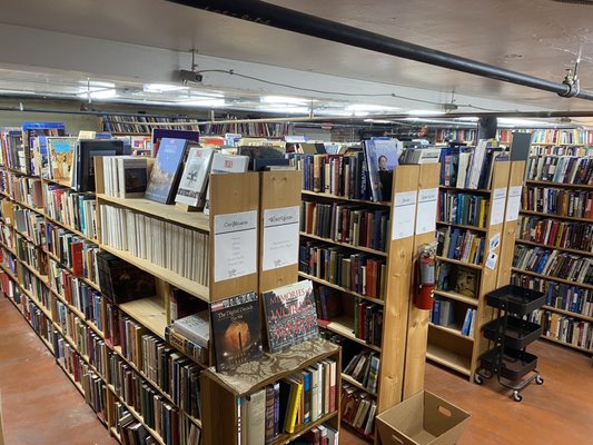 DUNAWAY BOOKS - Updated September 2025 - 45 Photos & 55 Reviews - 3111 ...