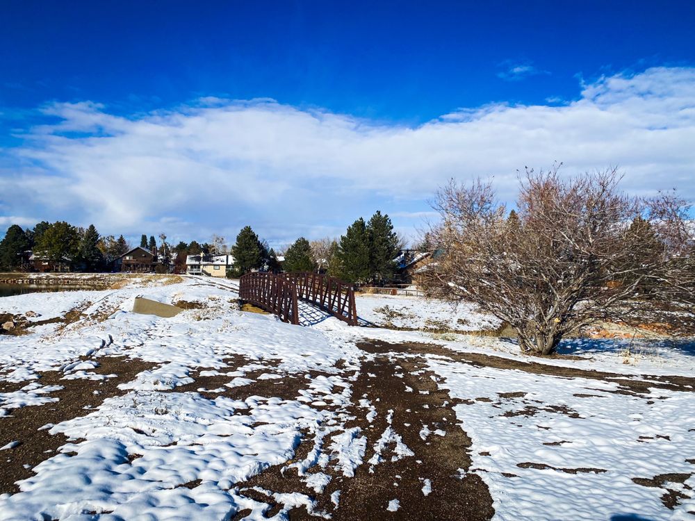 HARPER LAKE - Updated December 2025 - 20 Photos - 1019 Arapahoe Cir ...