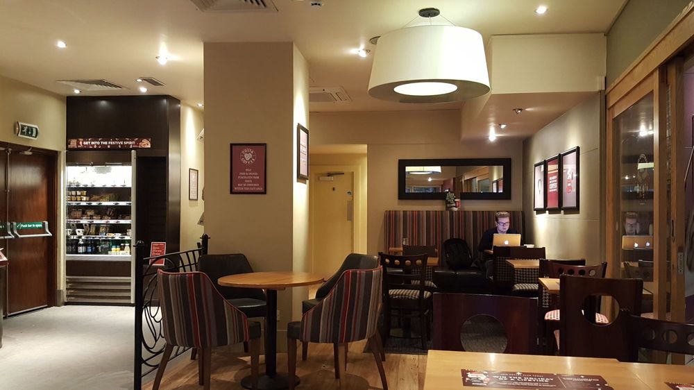 COSTA COFFEE AT PREMIER INN - Updated February 2025 - 337 Argyle Street ...
