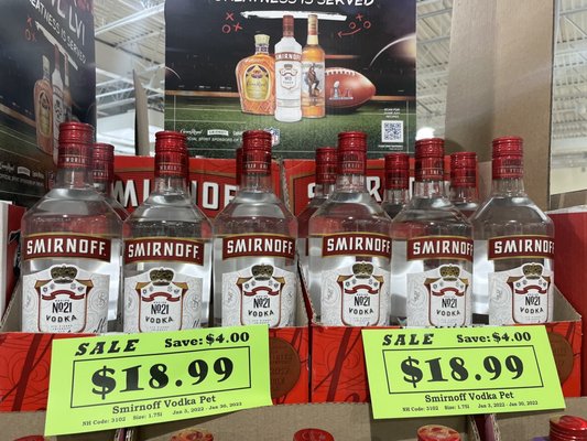 NEW HAMPSHIRE LIQUOR & WINE OUTLET - Updated December 2025 - 16 Photos ...