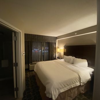 HAMPTON INN SHELTON - Updated January 2026 - 217 Photos & 74 Reviews ...