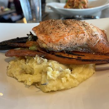 OXBOW URBAN KITCHEN - Updated December 2025 - 207 Photos & 216 Reviews ...