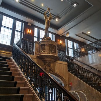 HOTEL PHILLIPS KANSAS CITY, CURIO COLLECTION BY HILTON - Updated March ...