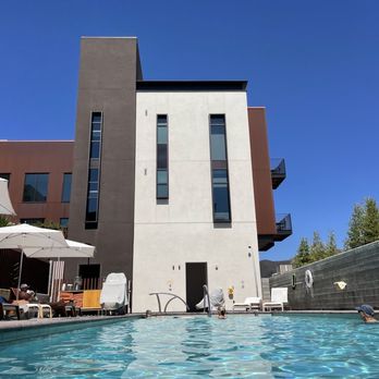 SOL SPA - Updated December 2024 - 20 Photos & 64 Reviews - 877 Palm St ...