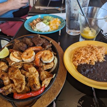 GRILL ON TEX MEX RESTAURANT - Updated July 2024 - 11 Photos & 40 ...
