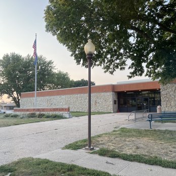 BELLEVUE PUBLIC LIBRARY - Updated December 2025 - 12 Photos & 12 ...