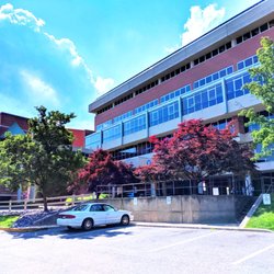 RIDDLE HOSPITAL - 28 Photos & 61 Reviews - 1068 W Baltimore Pike, Media ...