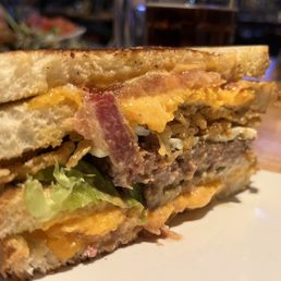 FATPOUR TAP WORKS WICKER PARK - Updated July 2025 - 456 Photos & 699 ...