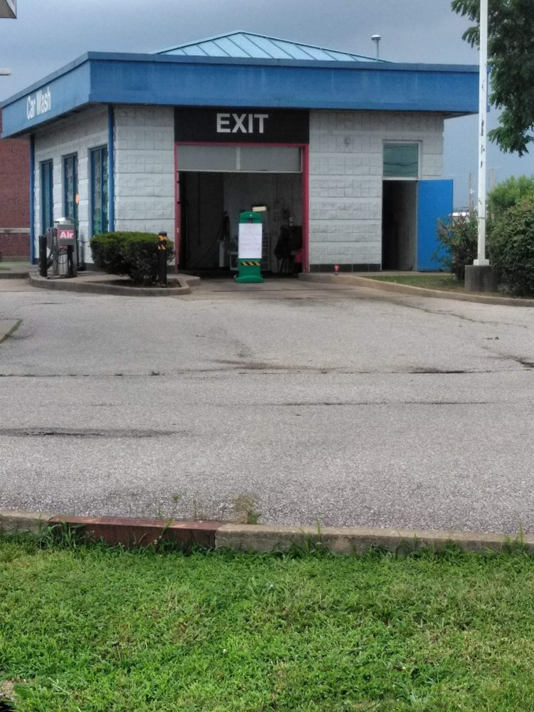 D & R AUTO DETAILING - Updated October 2025 - 600 N Burkhardt Rd ...