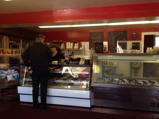 CUTSPRING DELI - Updated January 2026 - 32 Reviews - 4314 Main St ...