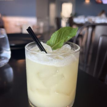 NAVILLUS BAR & GRILL - Updated August 2024 - 29 Photos & 21 Reviews ...