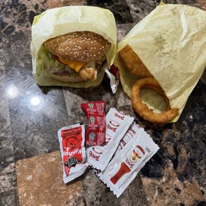 TRIANGLE BURGER - Updated August 2025 - 46 Photos & 15 Reviews - 70 N ...