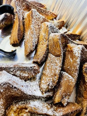 BEATRIX - STREETERVILLE - Updated July 2025 - 1712 Photos & 1423 ...