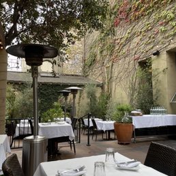 LAILI RESTAURANT - Updated March 2025 - 983 Photos & 1499 Reviews ...