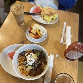 COLOSSAL CAFE - Updated March 2025 - 308 Photos & 388 Reviews - 2315 ...