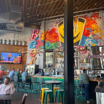 WORMTOWN BREWERY - Updated January 2026 - 276 Photos & 136 Reviews - 72 ...