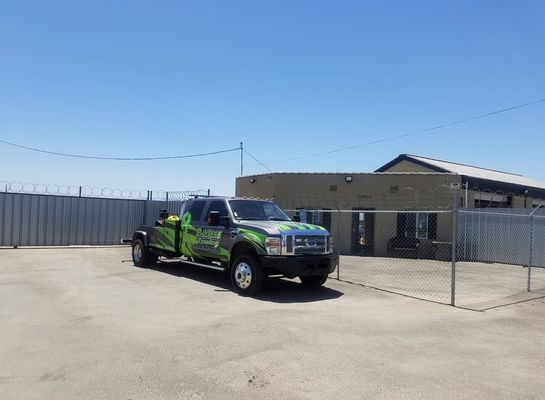 PAYLESS TOWING - Updated May 2026 - 33 Photos & 46 Reviews - 1400 ...