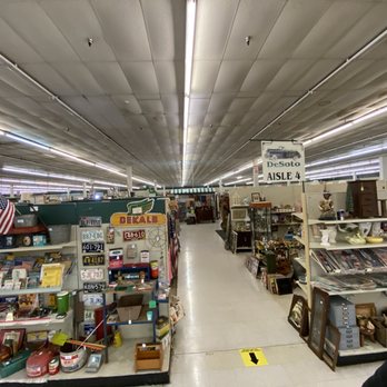 MAUMEE ANTIQUE MALL - Updated November 2025 - 58 Reviews & 90 Photos ...