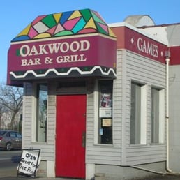 OAKWOOD BAR & GRILL - Updated July 2025 - 75 Photos & 144 Reviews ...