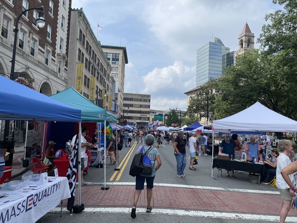 THE WORCESTER COMMON OVAL - Updated July 2024 - 10 Photos - 455 Main St ...