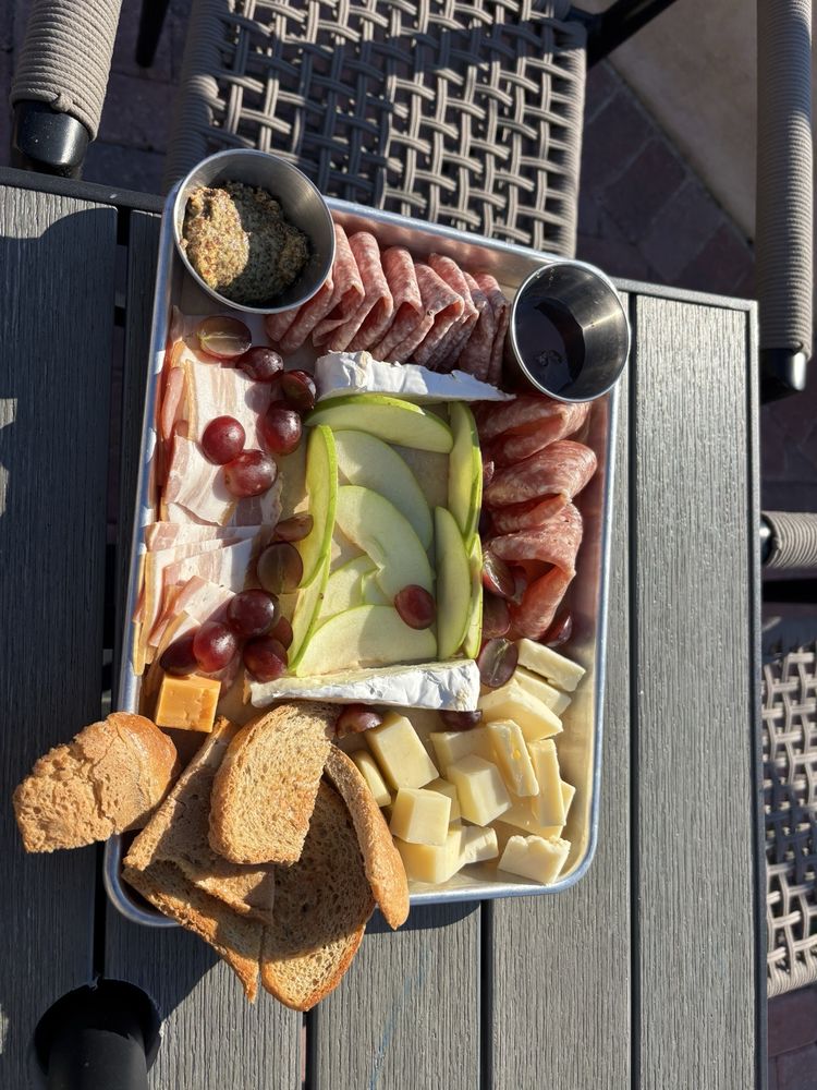 TABBY HOUSE BREWING COMPANY - Updated October 2025 - 14 Photos & 13 ...