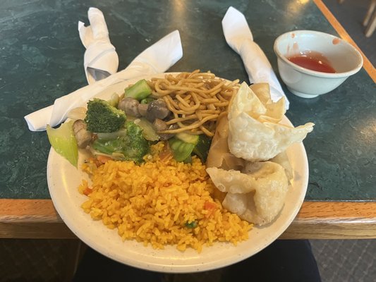 DYNASTY CHINESE BUFFET - Updated October 2025 - 11 Photos & 17 Reviews ...