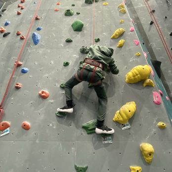 CLIMB TULSA - Updated December 2025 - 19 Photos & 26 Reviews - 4923 ...