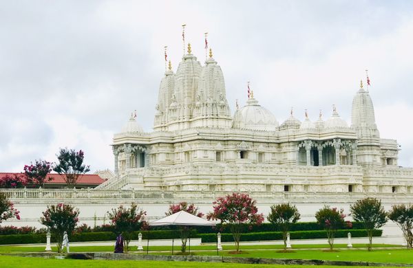 BAPS SHRI SWAMINARAYAN MANDIR - ATLANTA - Updated October 2025 - 284 ...