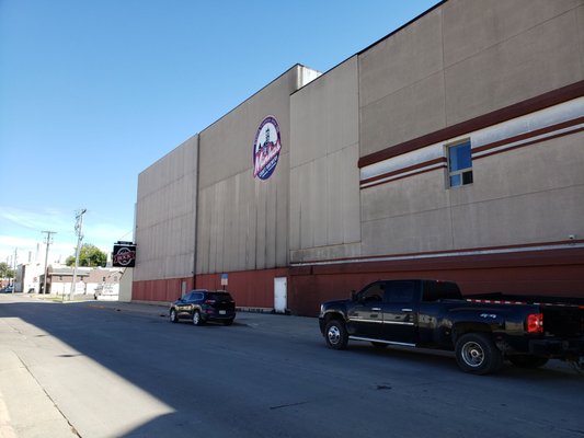 MINHAS CRAFT BREWERY - Updated June 2024 - 72 Photos & 93 Reviews ...