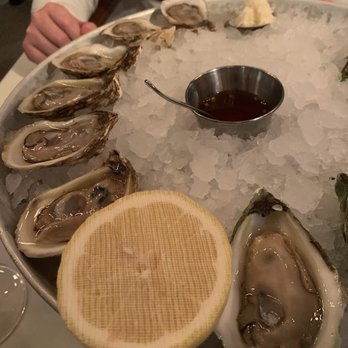 MONARQUE - Updated July 2024 - 658 Photos & 181 Reviews - 406 Rue Saint ...