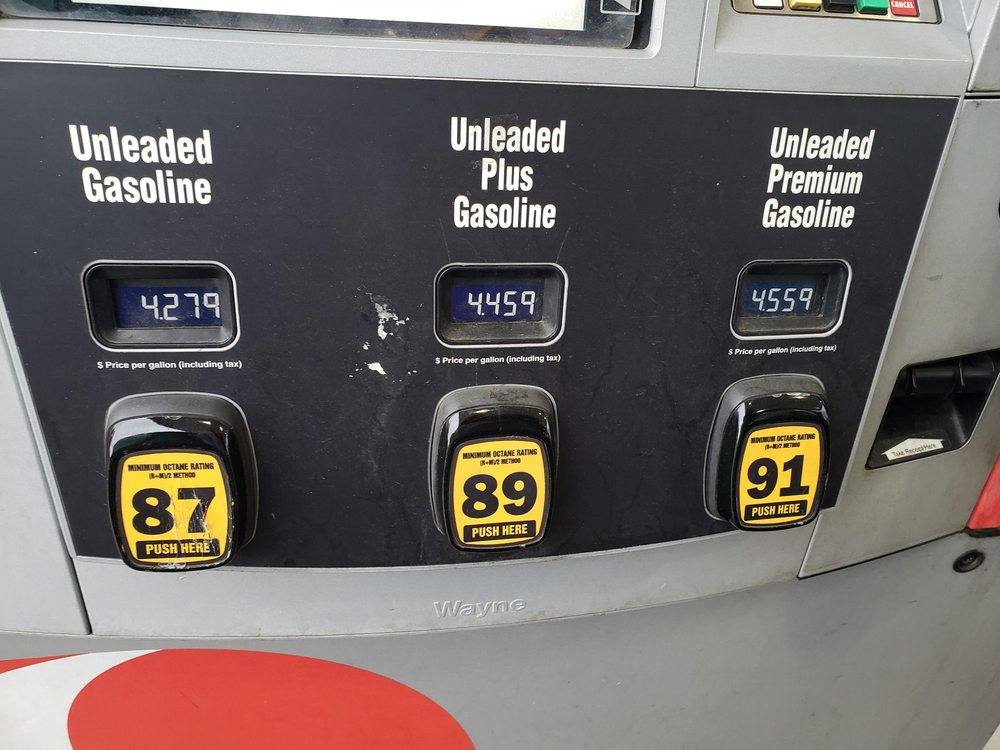 SAFEWAY FUEL STATION - Updated May 2025 - 14 Photos & 43 Reviews - 1010 ...