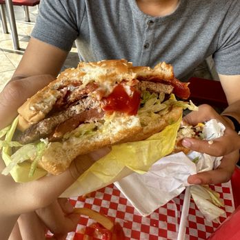 VOLCANO BURGERS - Updated August 2024 - 523 Photos & 923 Reviews - 3652 ...