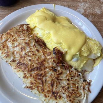 HUCKLEBERRY SQUARE - Updated May 2025 - 352 Photos & 514 Reviews ...