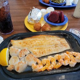 DARRELL’S RESTAURANT - Updated August 2025 - 141 Photos & 200 Reviews ...