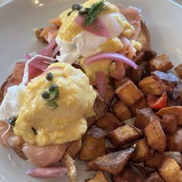 KIXI CAFE - Updated June 2024 - 707 Photos & 201 Reviews - 171 SE ...