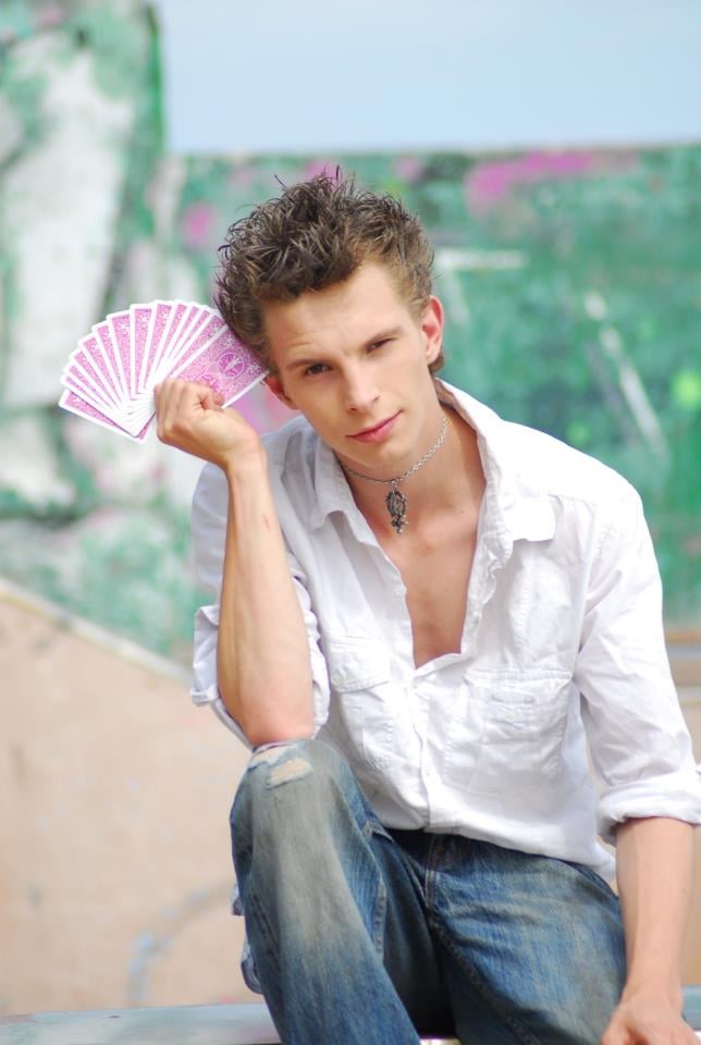 CHRIS PHILPOTT MAGICIAN - Updated February 2025 - London, United ...