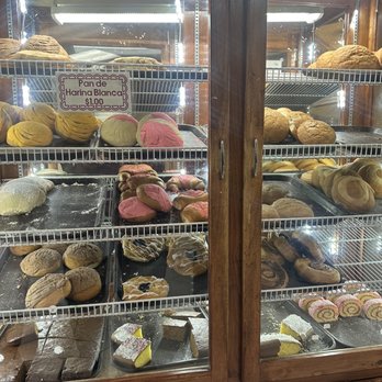 CHELAS BAKERY #2 - Updated January 2026 - 26 Photos & 67 Reviews ...