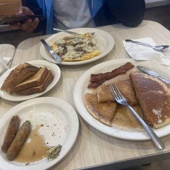 STONEBRIDGE CAFE - Updated December 2024 - 119 Photos & 162 Reviews ...