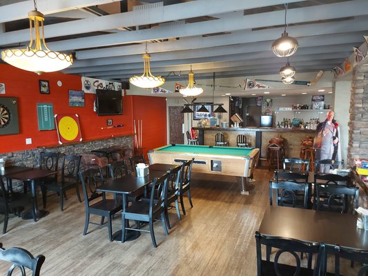 BIG WILLY’S BAR - Updated August 2025 - 13 Photos - 103 Main Street ...