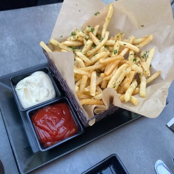 CRAVE - Updated June 2024 - 185 Photos & 96 Reviews - 220 Broadway Ave ...