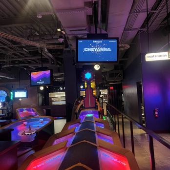 PUTTSHACK - MIAMI - Updated October 2024 - 421 Photos & 201 Reviews ...